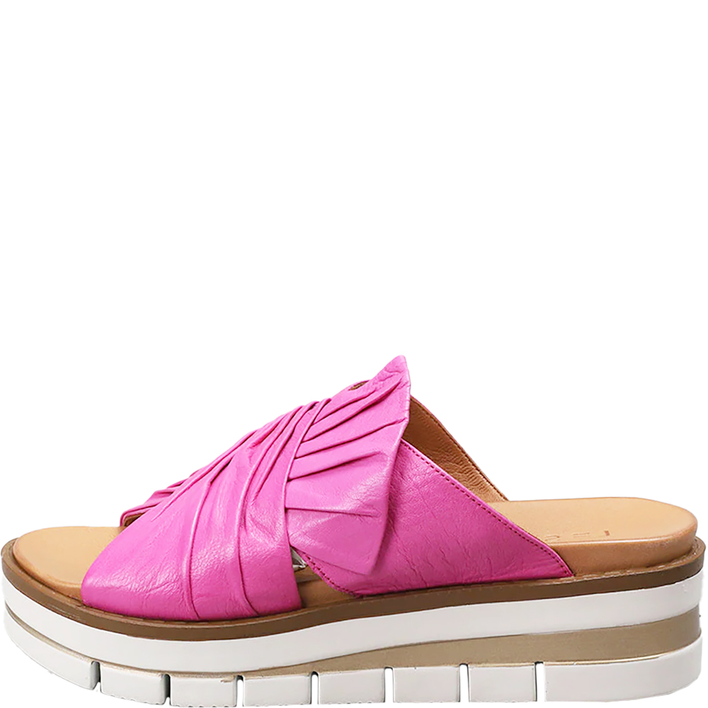 Le Sansa Khloe Hot Pink Slides - ShoeBeDoo
